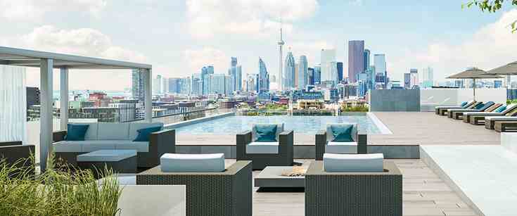 Riverside Square 5 Condos by Streetcar Developments